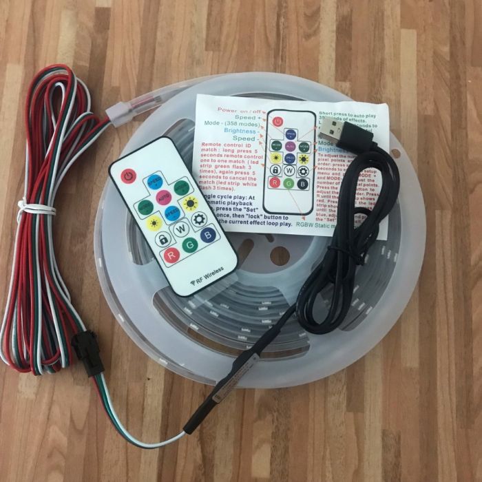 USB (5V) Digital 5M Dream Chasing Flag Pole Led Strip Light Remote ...